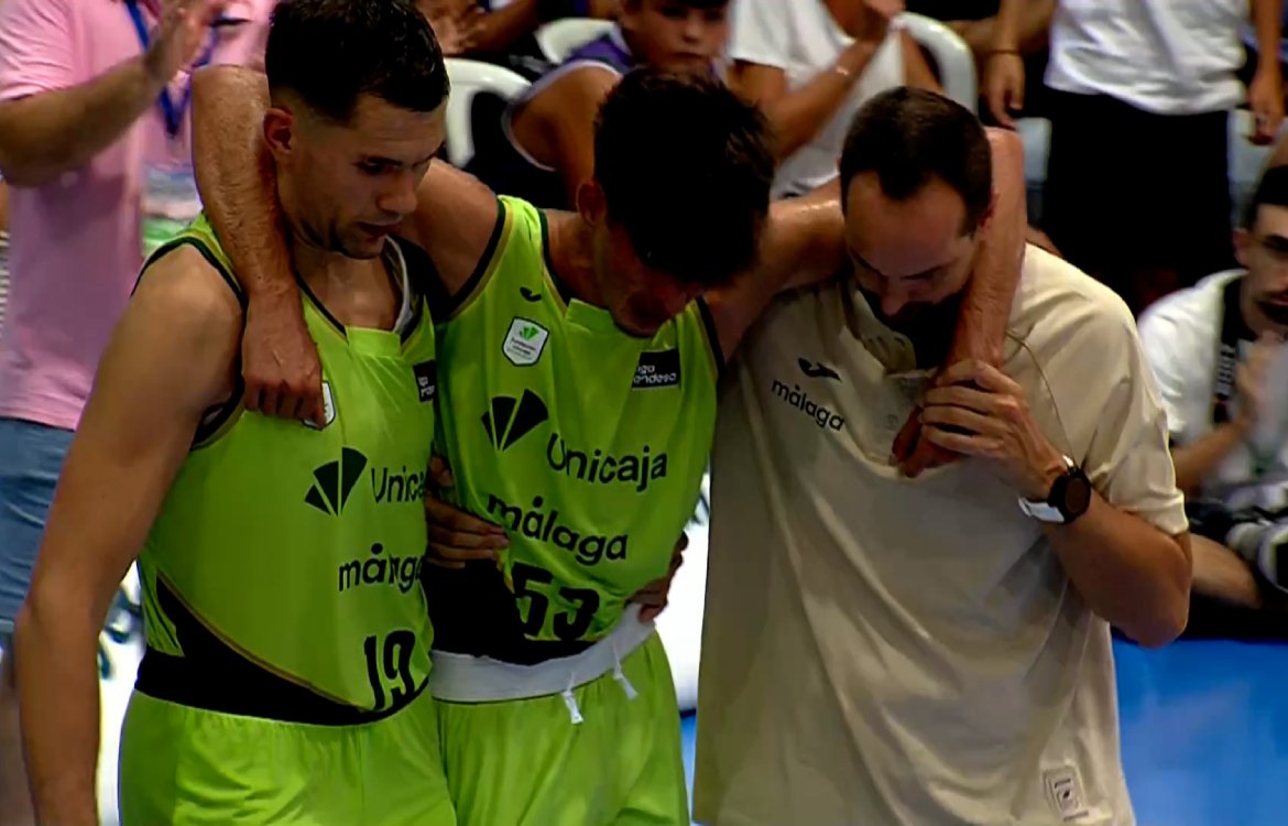 Triada en la rodilla del canterano Dani Carrasco: la terrible lesión ...