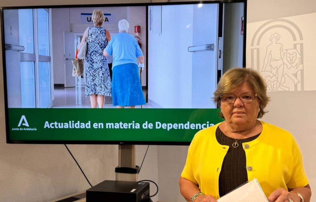 Andalucía dará prioridad en la atención a la dependencia a menores, mayores de 90 años y ...