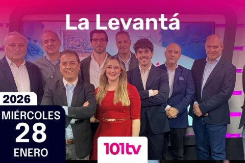 En LLH, Alhambra Nievas, la mejor árbitra del mundo